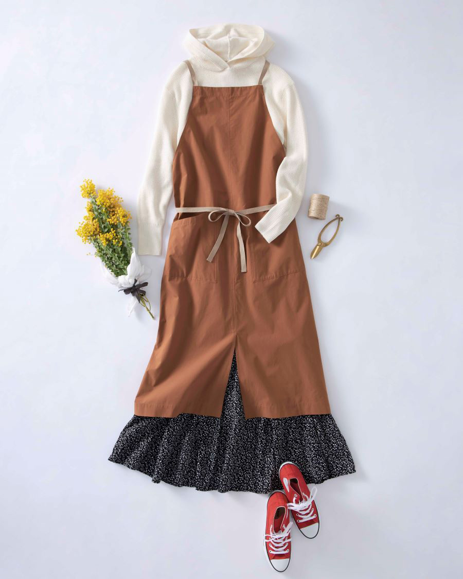 RASHIKI エプロンドレス | ユニフォーム総合メーカーのサーヴォ公式通販スタイルイスト